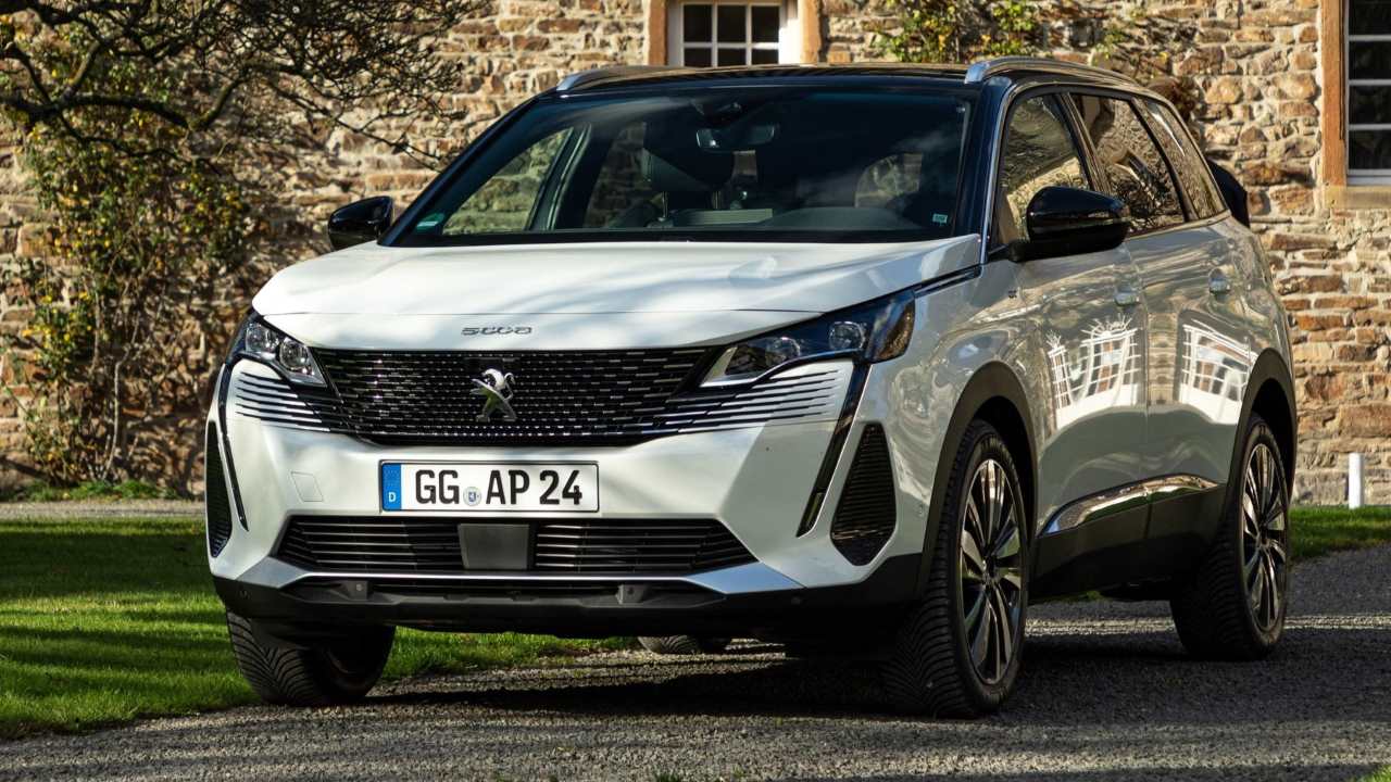 Recall: Peugeot 5008 (2024) accident, bodywork