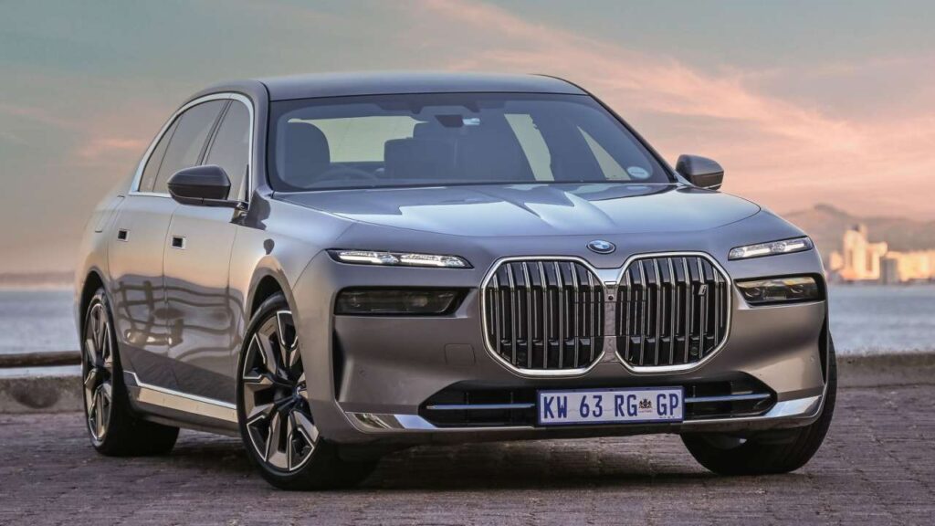 Recall: BMW i7 (2024) EV/Hybrid, steering