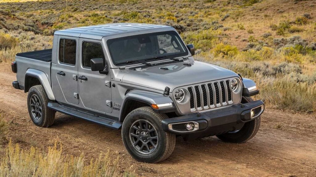 Recall: Jeep Gladiator (2017 - 2023) fire, gearbox